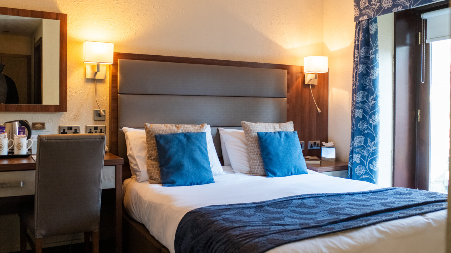 The Old Bridge Inn & Coffee House - Holmfirth, West Yorkshire Premier ...